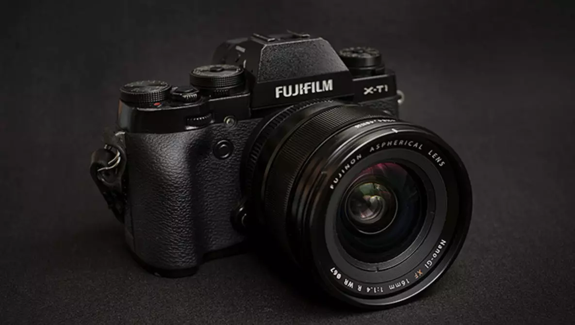 Recensione Fujifilm XF 16mm f/1.4 R WR