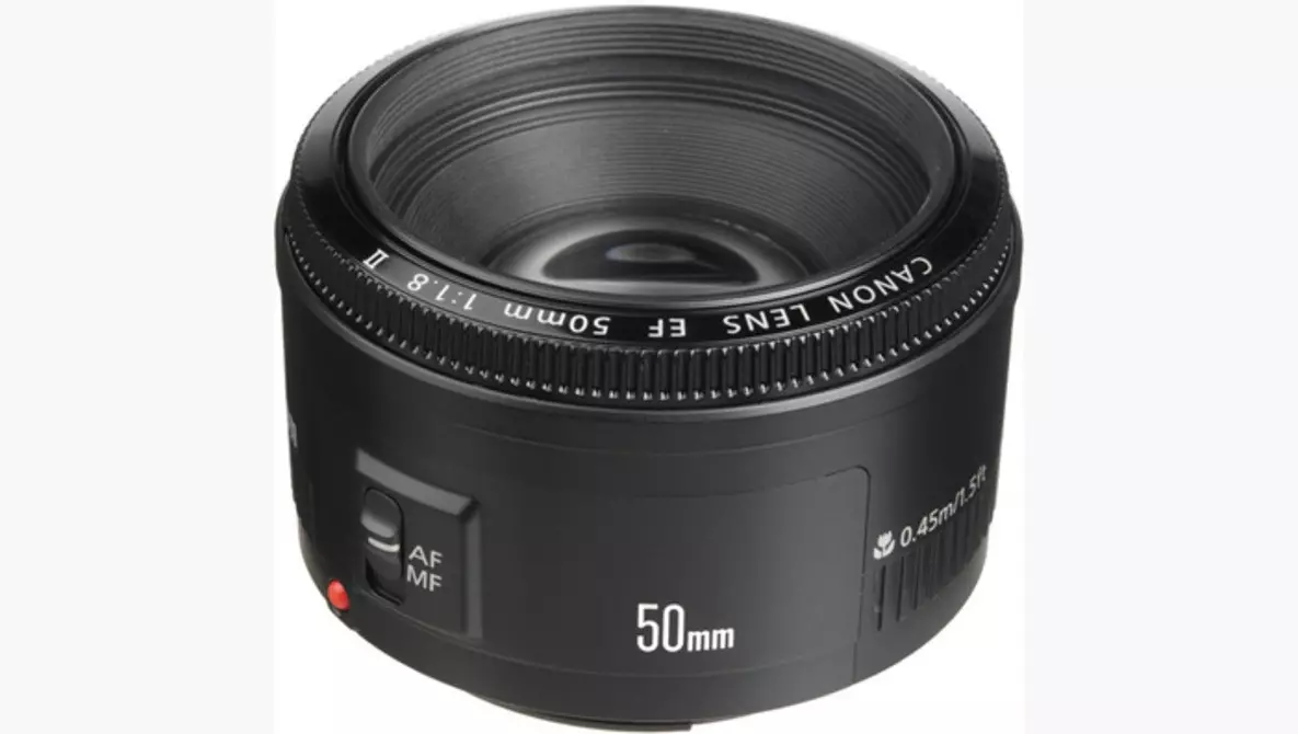 Canon 50mm f/1.8 II 렌즈가 가짜입니까?