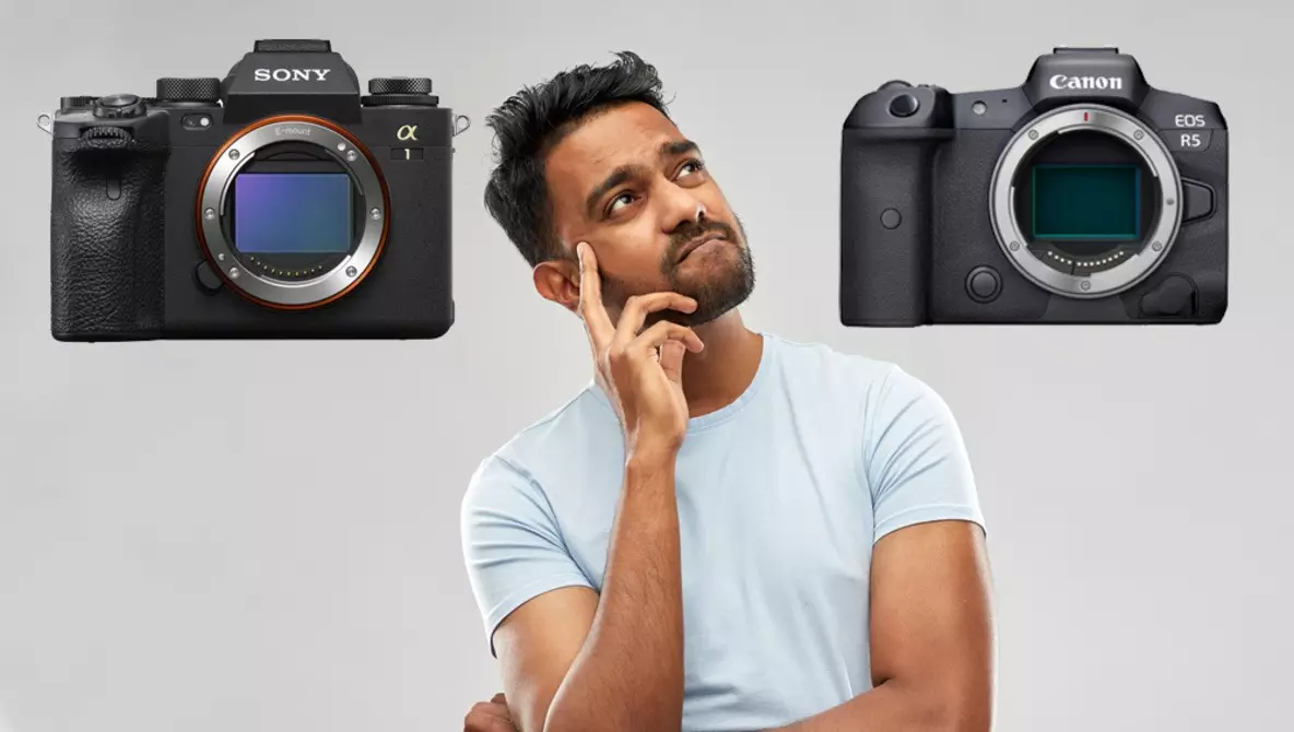 Kāpēc Sony A1 patiesībā parāda, kā Canon uzvar spēlē bez spoguļiem