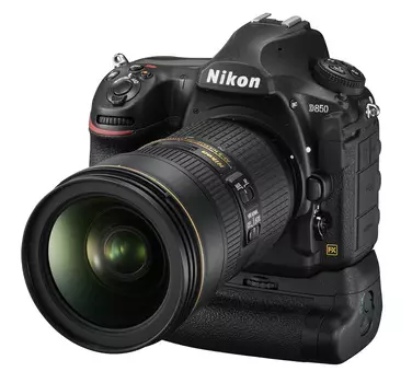 Nikon D850 جو اعلان ڪيو: ها، اهو هڪ شاندار ڪئميرا آهي 151573_1