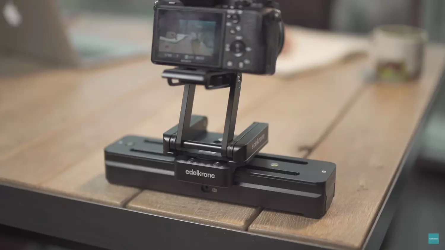 ໃໝ່ Edelkrone SliderONE PRO: App-Controlled Slider ສຳລັບການແລ່ນ ແລະຍິງປືນ 164013_1