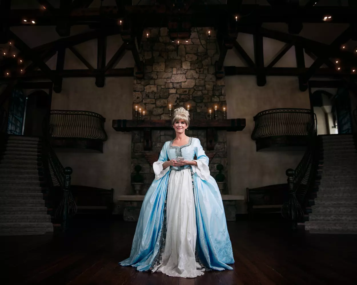 Fstoppers interviewe le photographe qui a transformé les princesses Disney en reines 171165_5