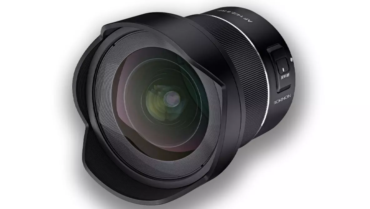 Așteptați o focalizare automată Prime de 14 mm f/2.8 pentru camera dvs. Canon Full-Frame? Samyang/Rokinon ajunge acolo primul