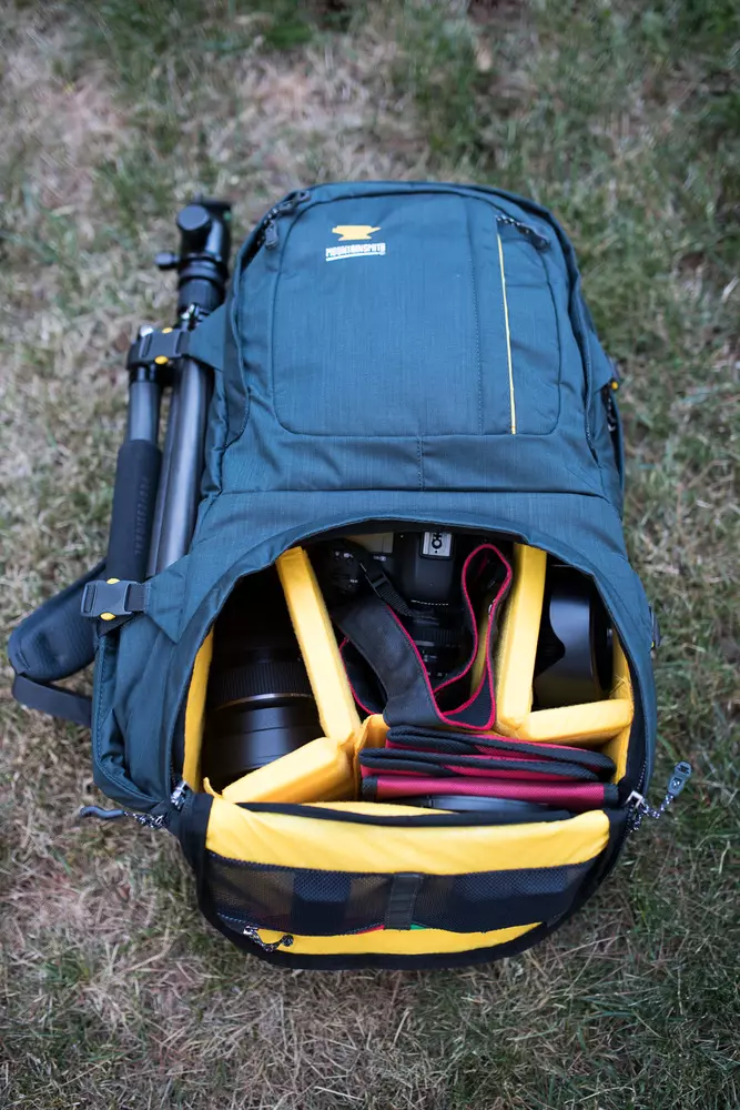 Fstoppers recenzira Mountainsmith Borealis: Moja nova omiljena torba za fotoaparat (i kofer!) 178885_3