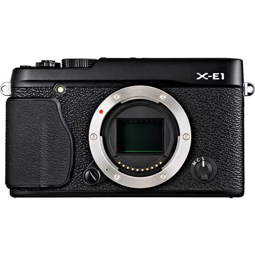 Fujifilm X-E1 թվային ֆոտոխցիկը հարվածում է խանութի դարակներին 179249_1