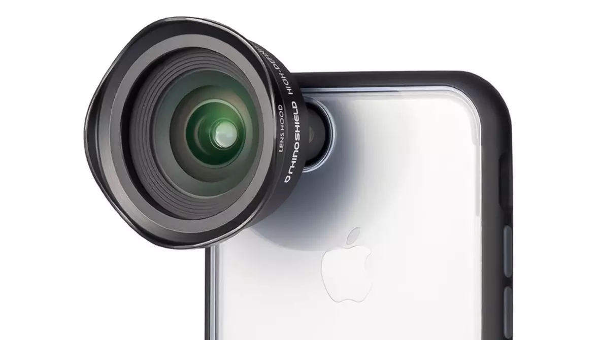 Fstoppers Mengulas Kanta Sudut Lebar 0.6X HD RhinoShield untuk iPhone