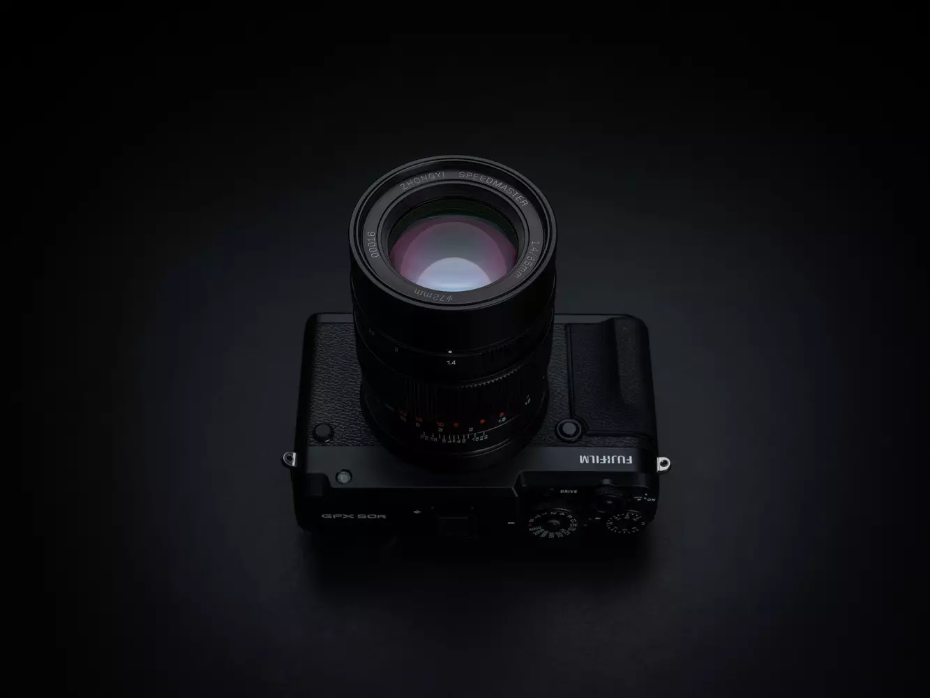 Ua Fa'ailoa mai e le ZY Optics se Va'a Va'a Lautele Medium Format Lens: Mitakon Speedmaster 65mm f/1.4 23734_3