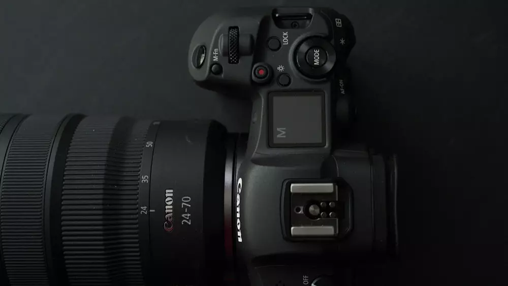 Canon EOS R5 არის სარკისებური სამუშაო ცხენი 23890_1