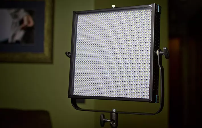 fstoppers-zabolight-z1-led