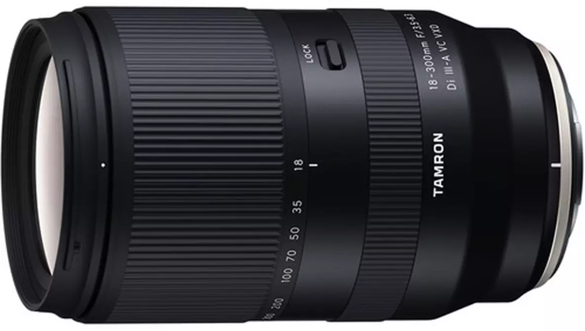 کیوں Tamron کا 18-300mm فوجی کے لیے اتنا اہم اور کینن کے لیے تباہ کن ہے