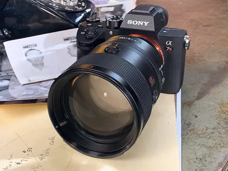 Sony 135 mm f/1.8 GM-lens aangekondig: praktiese indrukke en rou foto-aflaai 25412_2
