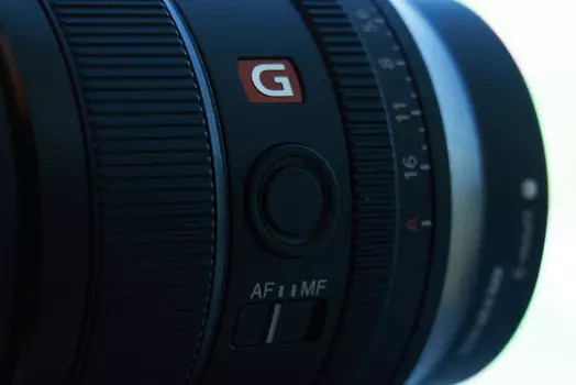 Ống kính Sony FE 24mm f / 1.4 GM được công bố: Cái nhìn đầu tiên 255355_3