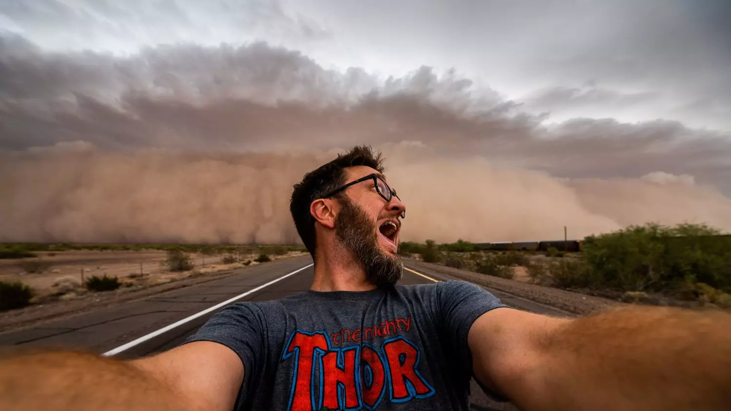 'Monsoon V': Mike Olbinski is terug met een verbluffende nieuwe storm die een time-lapse achtervolgt 26361_1