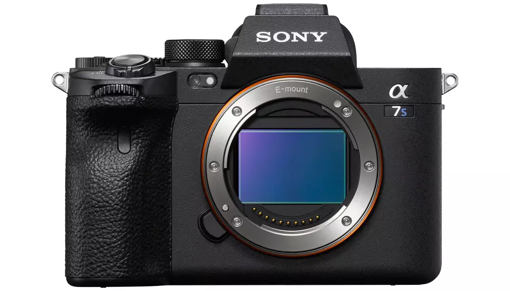 Sony a7S III Versus Blackmagic Pocket Cinema Camera 6K Pro 26531_1