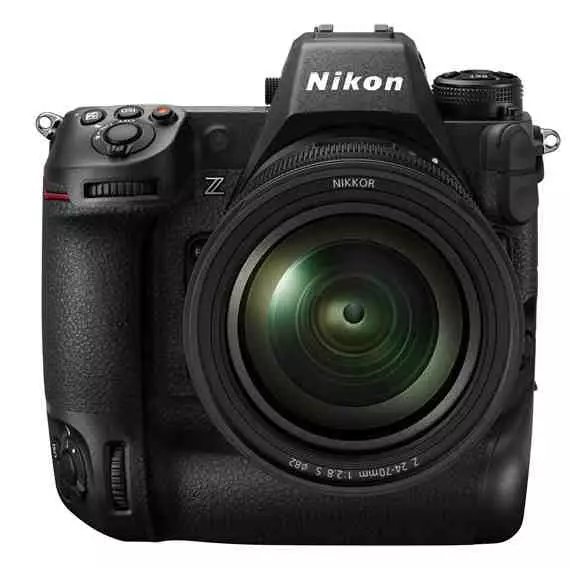 Sony a1 kontra Nikon Z 9 kontra Canon R5: kto ma właściwą strategię? 28010_1