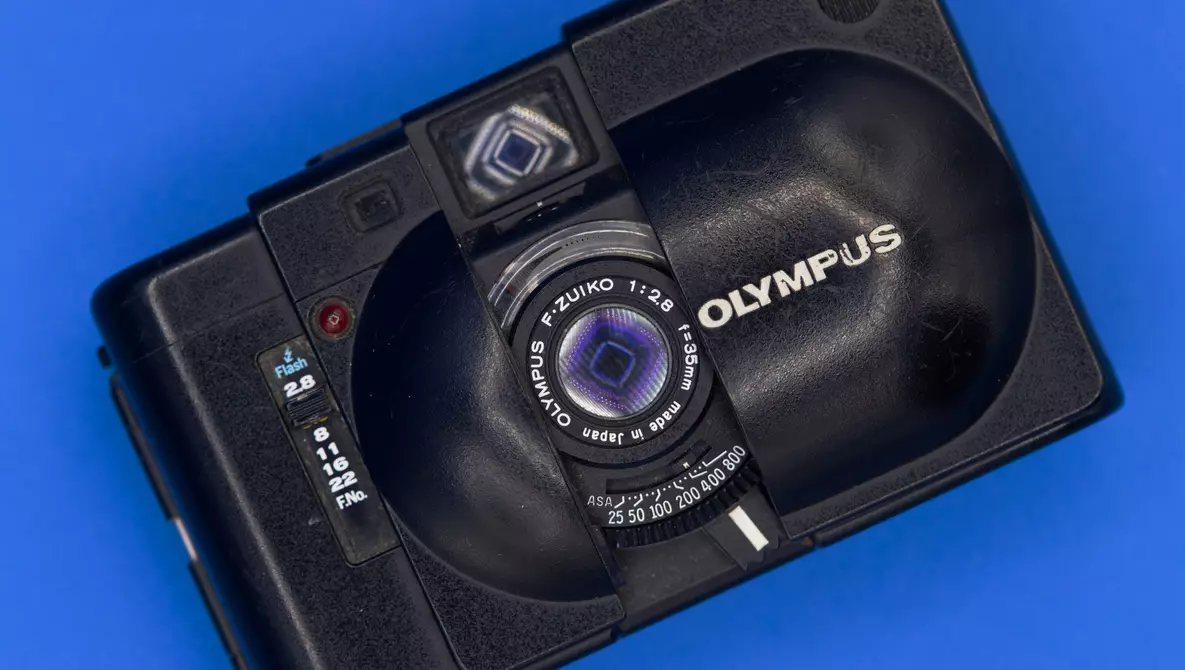 Olympus XA Retrospektifi: 35mm Cep Boyu Mükemmellik?