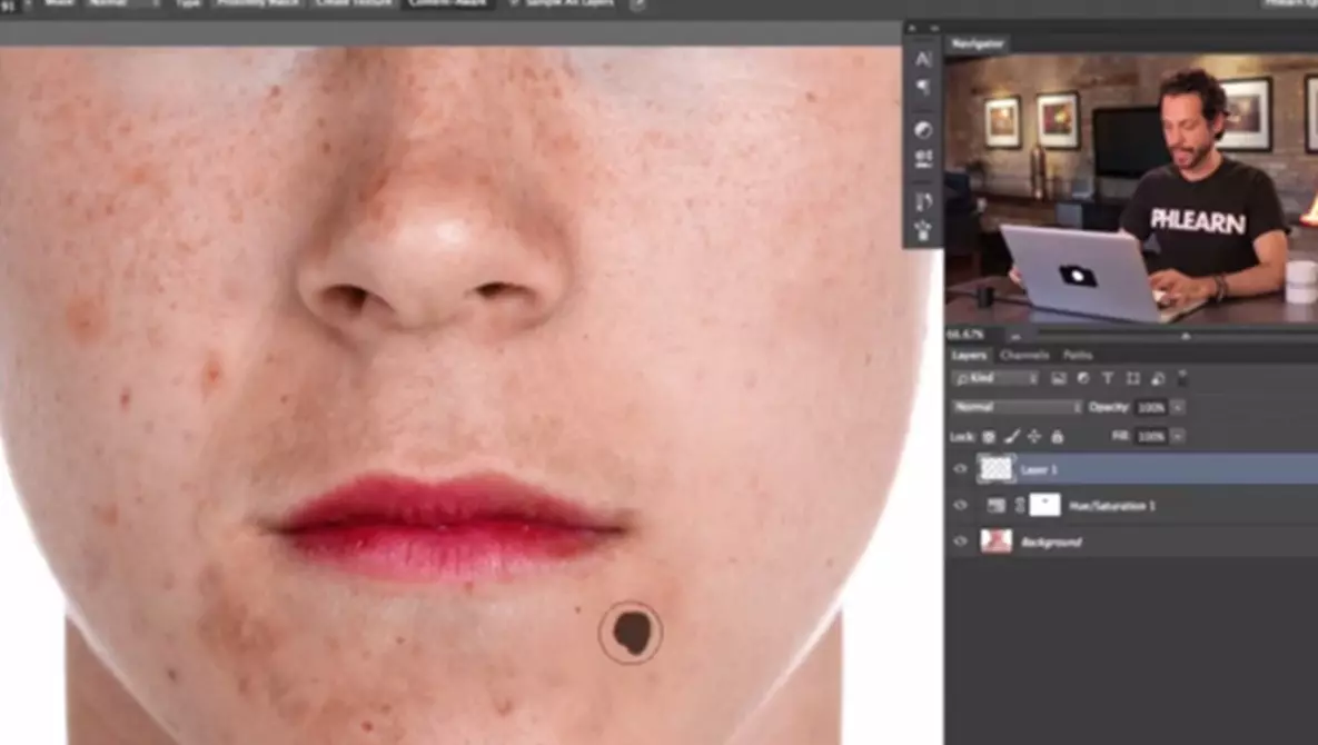 Phlearn ens ensenya com eliminar l'acne a Photoshop