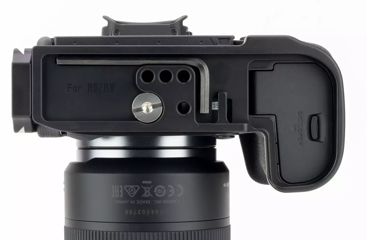 Fstoppers Recenzie Peipro L-Bracket po celej dĺžke pre Canon EOS R5 a R6 32875_2