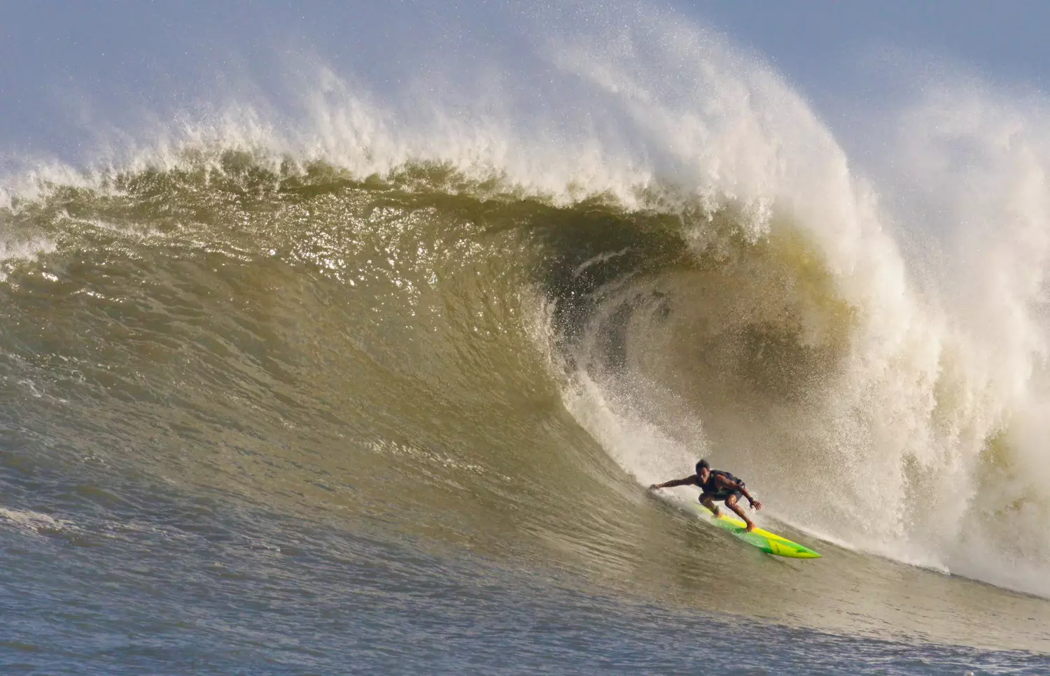 Kuwombera Daredevil Surfers mu Chimphepo Chachikulu Kwambiri ku Japan Chaka Chaka Ndi Canon EOS R5 ndi RF 100-500mm Lens 3291_8