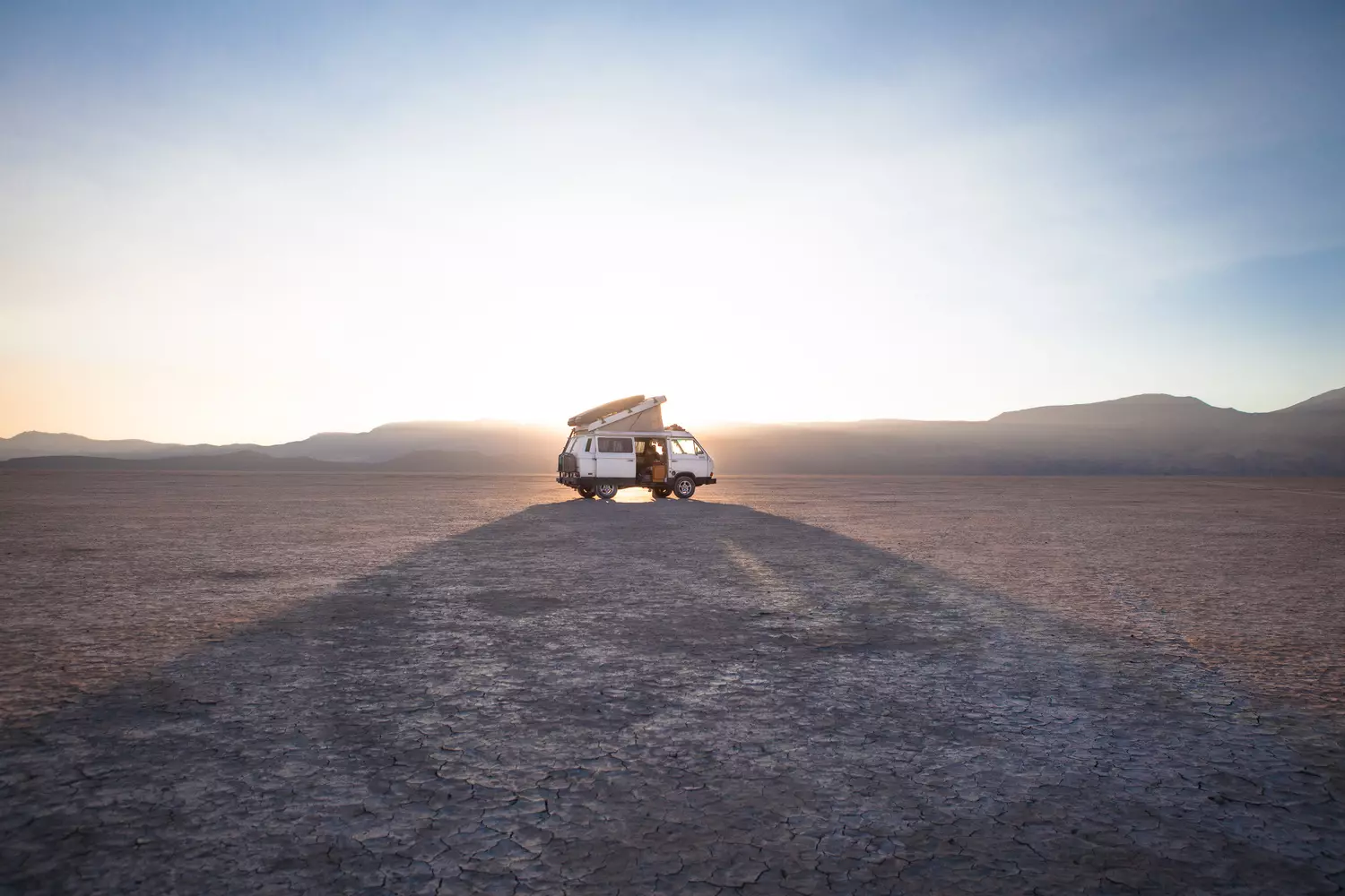 Bagaimana Seorang Kreatif Berubah Dari Startup Silicon Valley Menjadi Penulis Bersama Buku Bersama Chris Burkard 335348_3