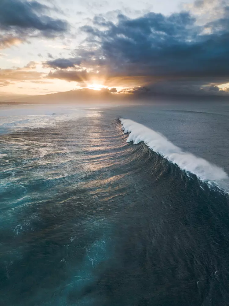 シリコンバレーの新興企業から Chris Burkard と共同で本を執筆するまでになった 1 つのクリエイティブ 335348_4