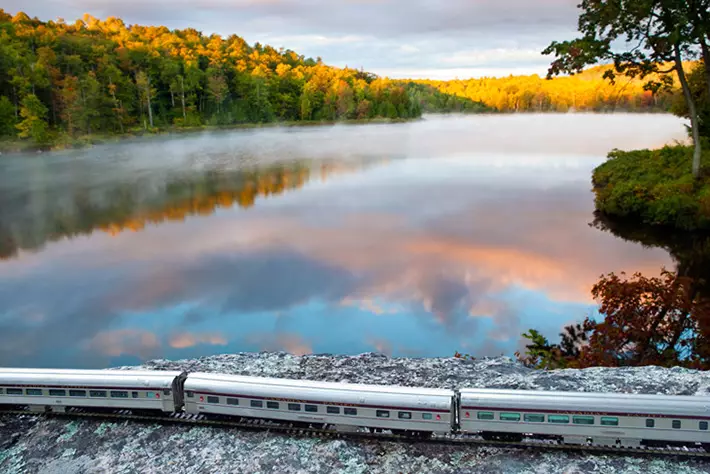 The Canadian: Ghost Train Crossing Canada 338796_9