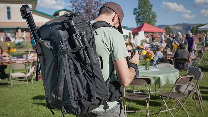 Adolygiad Fstoppers O'r Cawr Pro Trekker 650 Backpack O Lowepro 33999_6