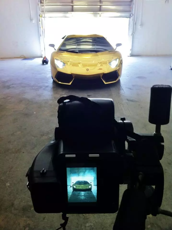 Kutora Mafoto Supercars muMiami Ine Chikamu Chekutanga Pakati Fomati uye Intel 34870_4