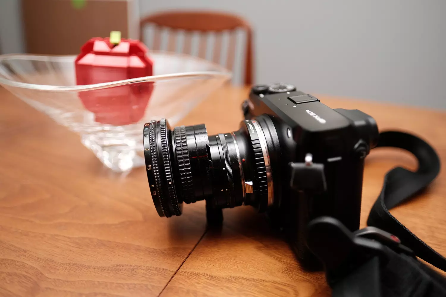 Fujifilm GFX 50R پر ونٹیج Nikon 28mm PC لینس آزمانا 35206_2