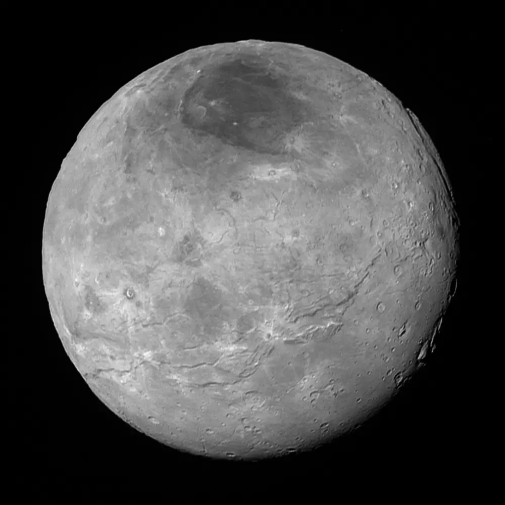 Fyrstu nærmyndir af Plútó sóttar frá New Horizons og gefnar út 36209_5