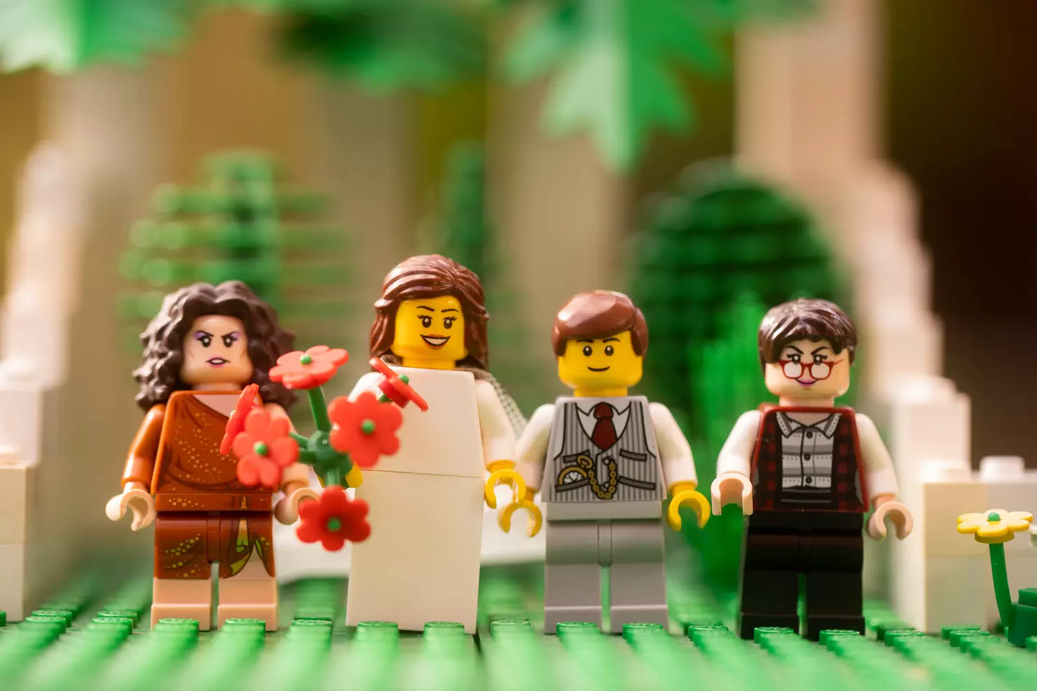 Fotograaf yn quarantaine fangt de heule trouwdei fan Lego-karakters thús foar hilaryske fotosearjes 37342_14