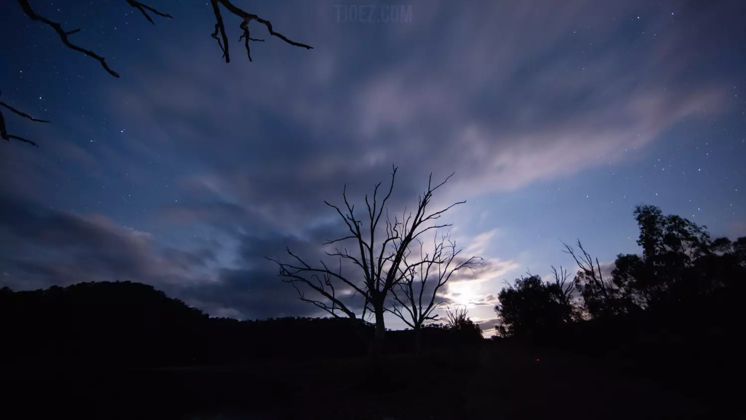 Δραματική ταινία Time Lapse δείχνει τους διαρκώς μεταβαλλόμενους ουρανούς της Αυστραλίας 37494_1