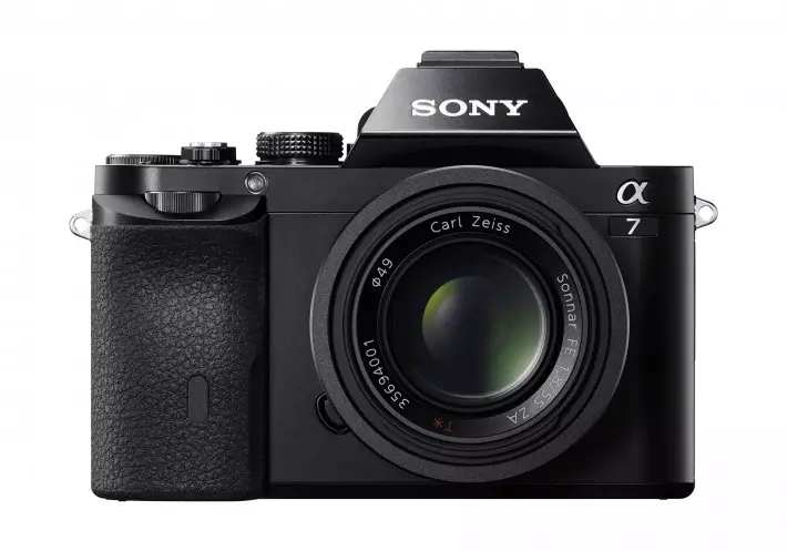 Sony a7 b'Lenti SEL55F18Z.jpg