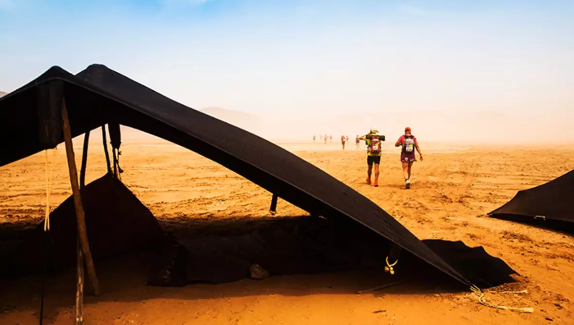 Defying the Sahara - In fotografysk aventoer mei Audray Saulem