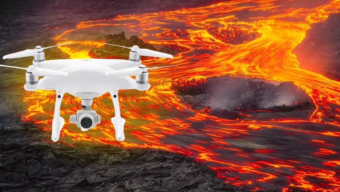 İslandiyada inanılmaz abstrakt lava dron fotoqrafiyası