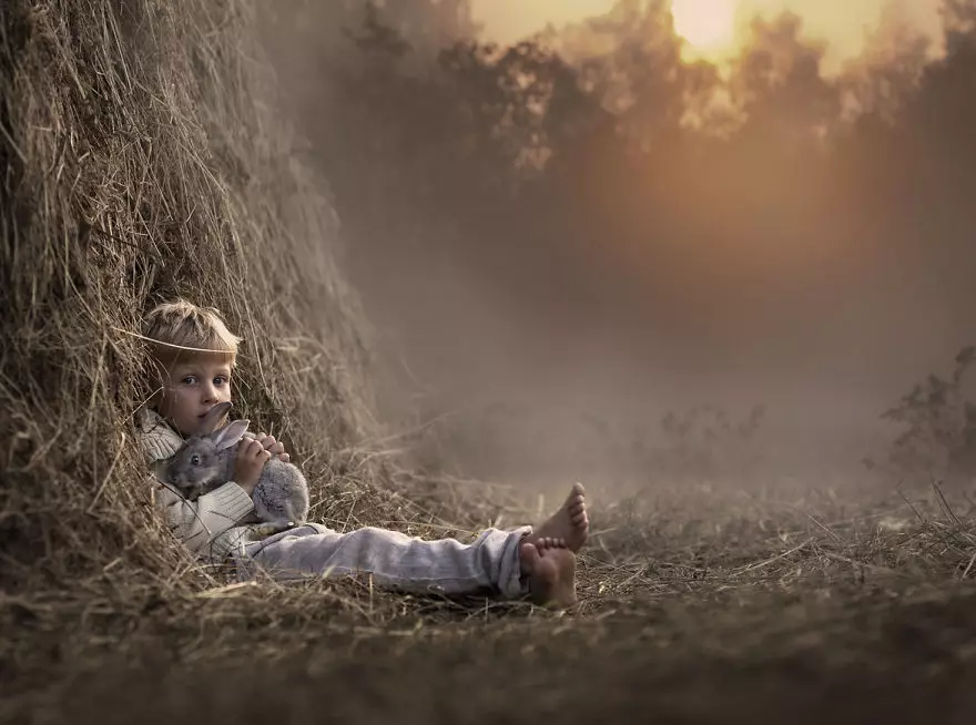 Ibu dan Fotografer Elena Shumilova Berbagi Tips Memotret Anak Anda 41084_1