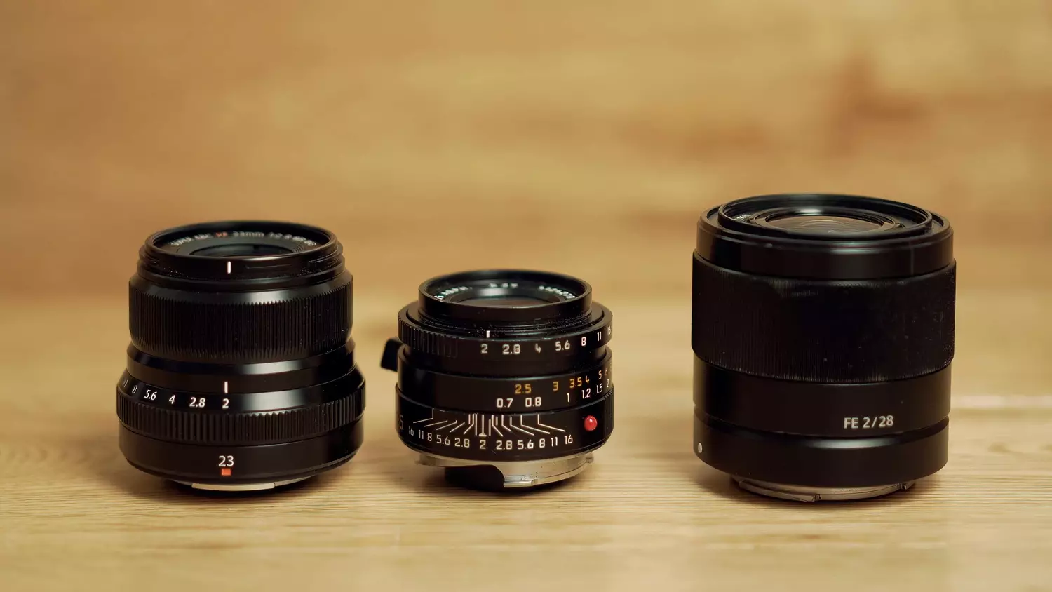 Nkankan wa ti idan Nipa Leica: M10-R vs Fuji X-T3 ati Sony a7R III 41438_1