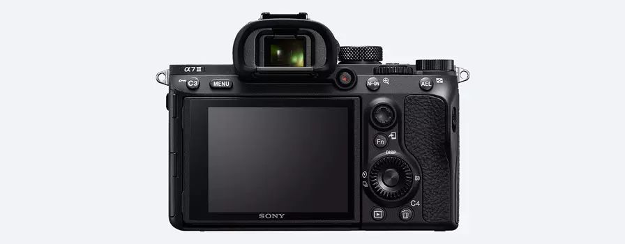 Sony avduker 24 MP, 4K HDR a7 III-kroppen til $1 999 423518_4