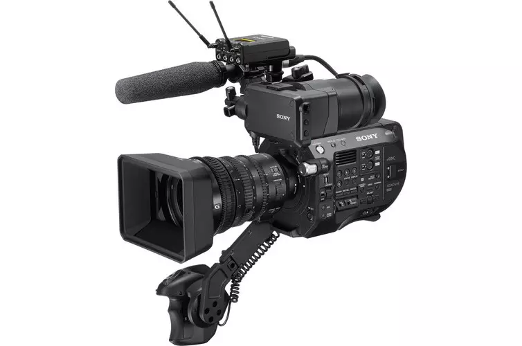 Unsang Video Camera ang Imong Palita Karon? Ania ang Pagkumpara sa 4K Systems gikan sa Canon, Sony, ug uban pa 43023_4