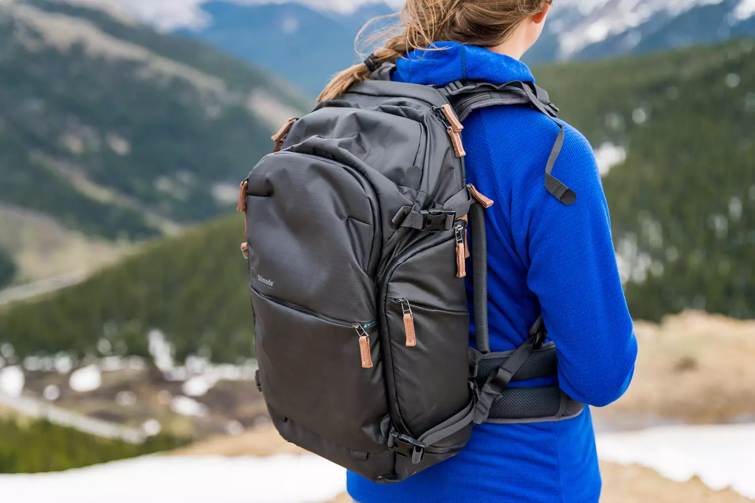 Recenzujemy nowy plecak Shimoda Explore V2: podróżny plecak dla twórców 43349_1