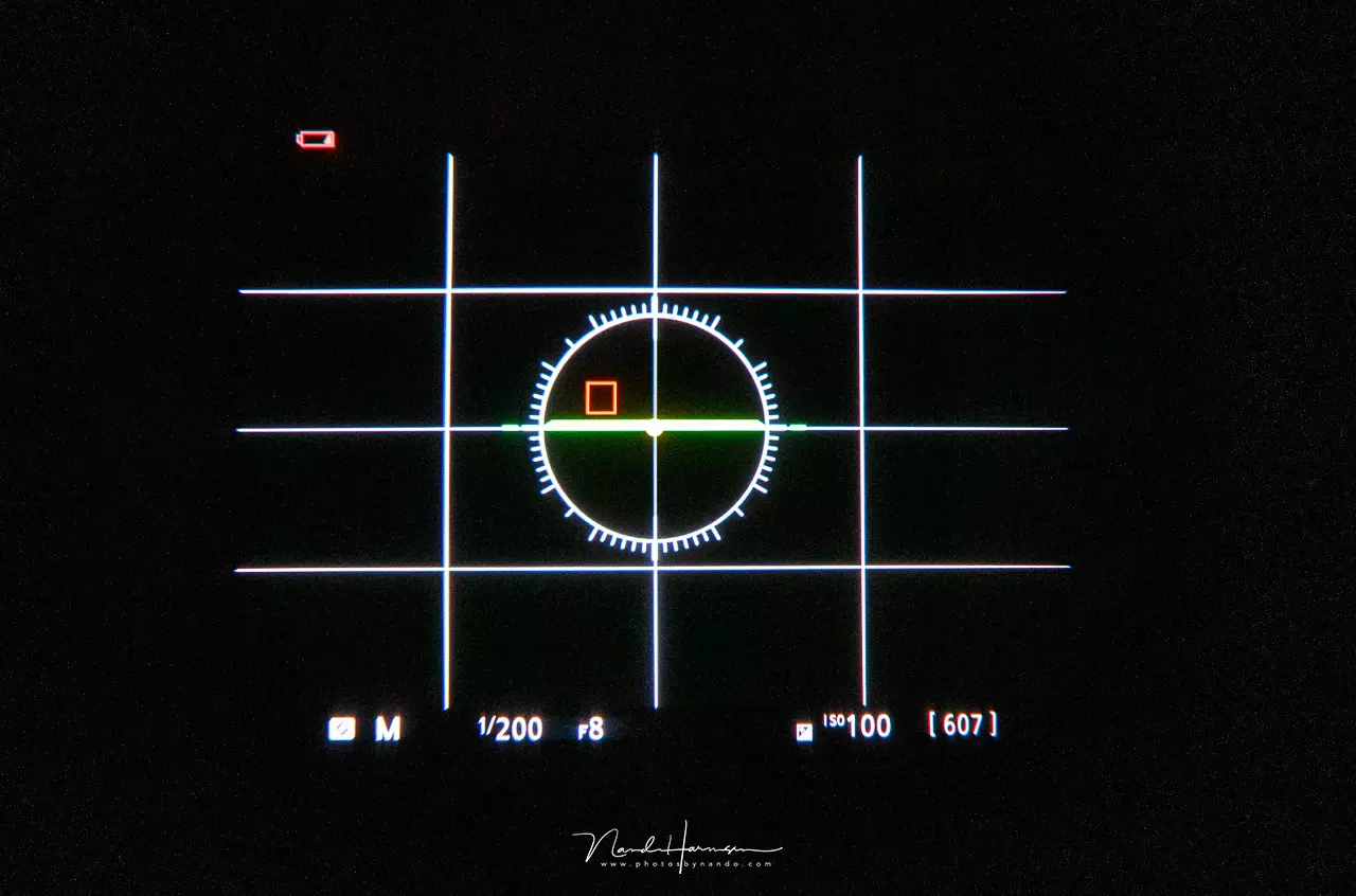 Як неправильні налаштування EVF можуть ускладнити фотографування зі спалахом на бездзеркальних камерах 43557_2