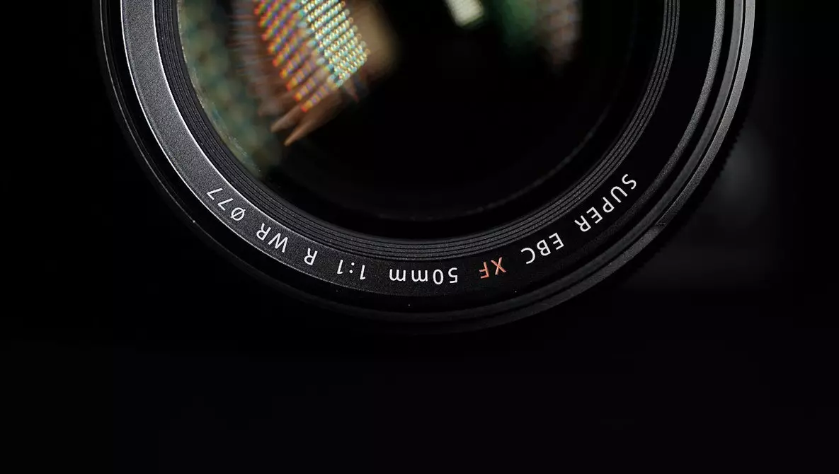 Fstoppers arvostelee Fujinon XF 50mm f/1 R WR: The Emotional Lens (osa 2)