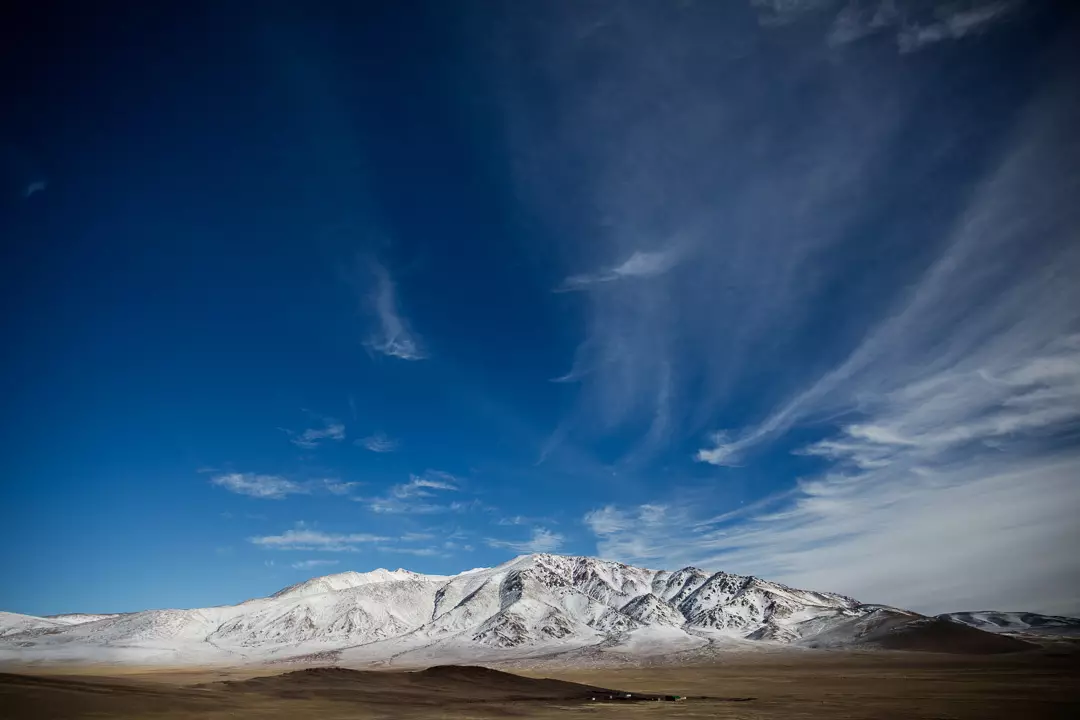 Ang Kabilin sa Mongolian Eagle Hunters Nindot nga Nadokumento sa Photographer nga si Sasha Leahovcenco 447069_1