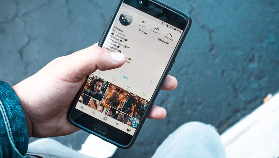 A do të paguanit për të rritur llogarinë tuaj në Instagram?