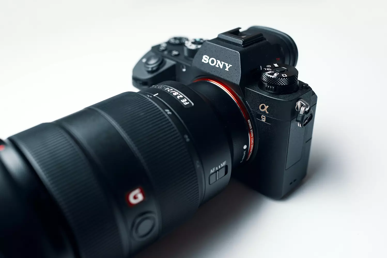 Le Meapue Fa'ata e Fa'atauva'a ma Pro DSLRs: Fstoppers Iloiloina le Sony A9 5290_13