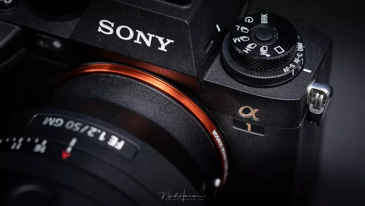 Sony a1: добры, дрэнны і пачварны