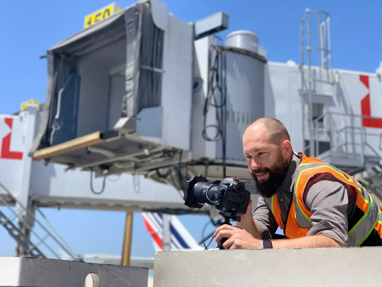 Un vídeo en lapse de temps fascinant que mostra l'interior de l'aeroport de Los Angeles 7158_1