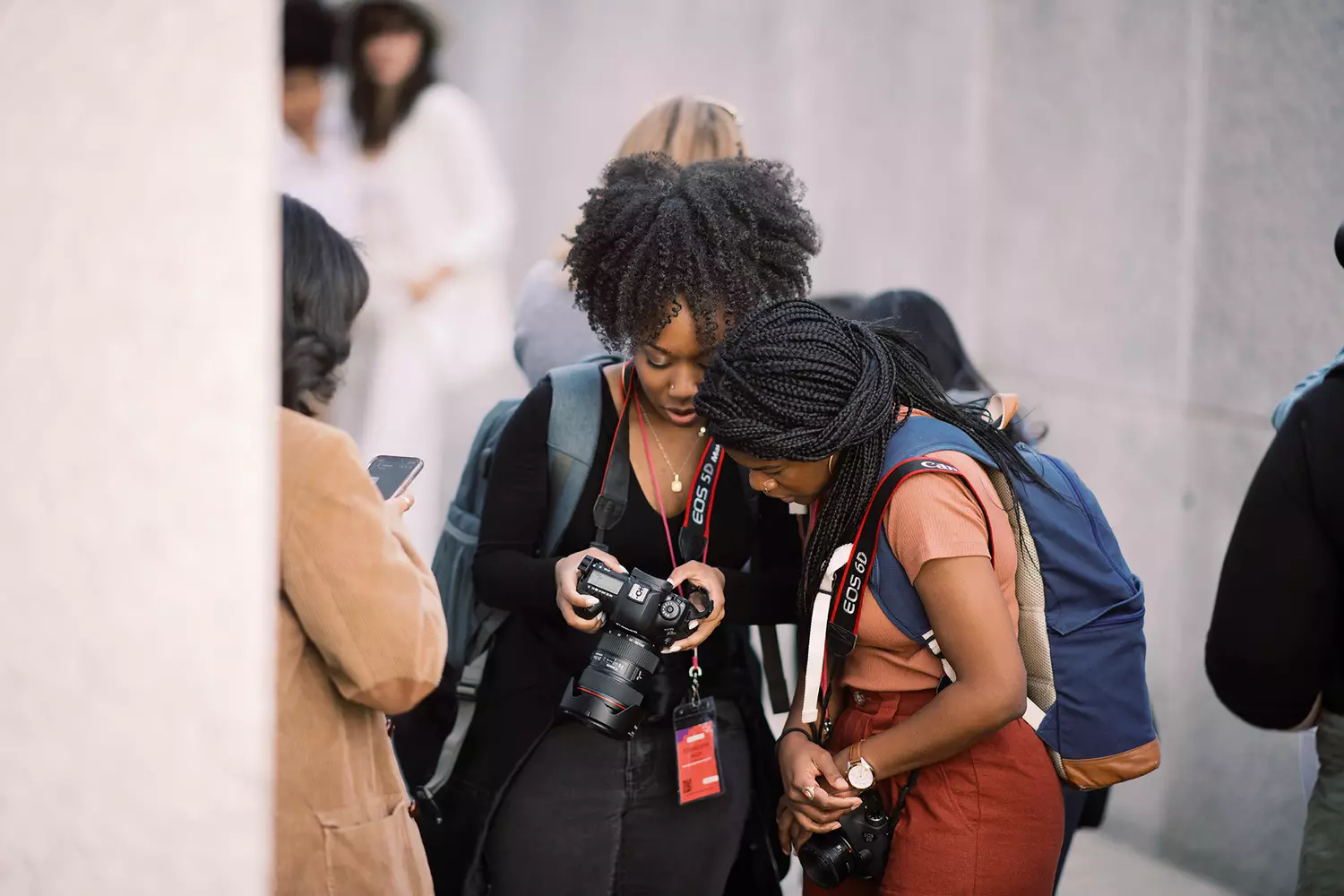 Klike lwen: Yon Konferans Fotografi pou Kreyatè ak Kreyatè kontni 7393_2